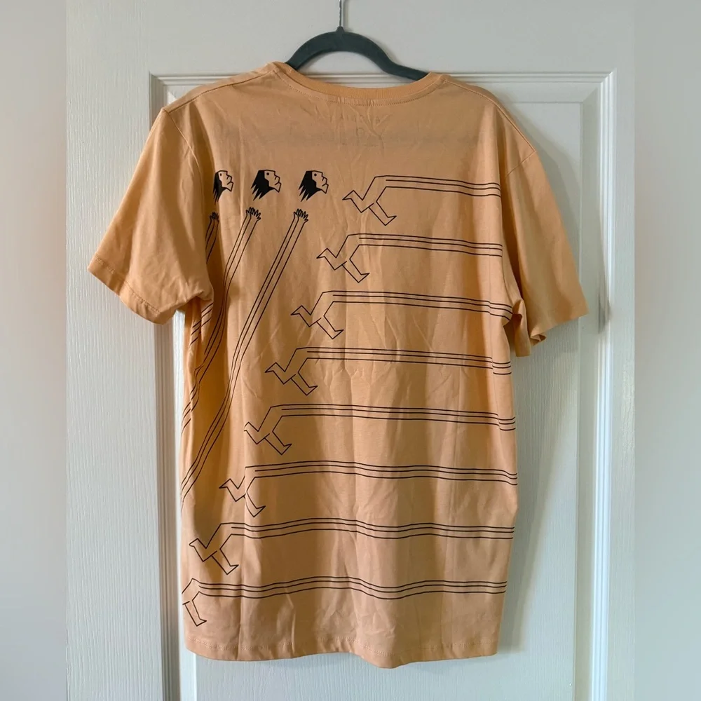 aponia | Shirts | Aponia Istanbul T Shirt | Poshmark